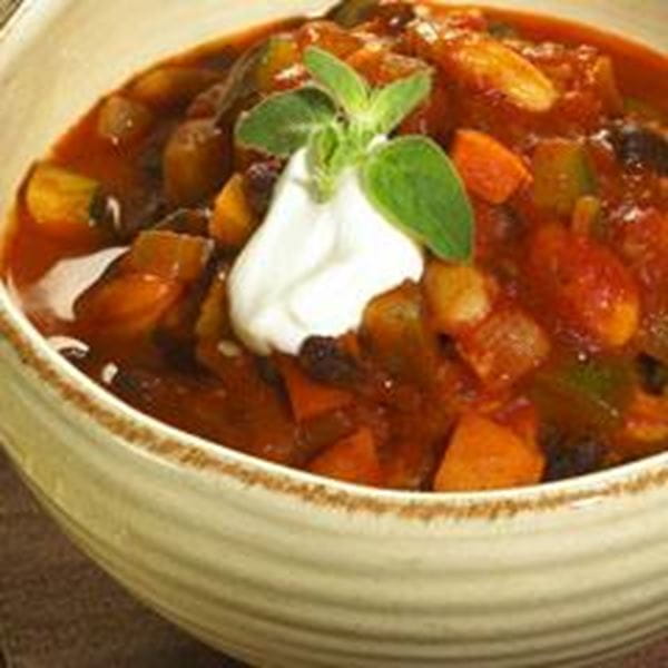 Chili copieux aux deux haricots et aux légumes